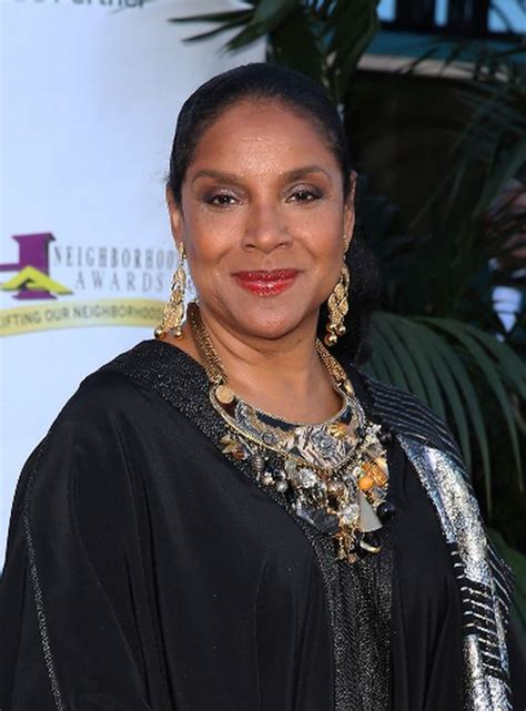 Mrs Huxtable Phylicia Rashad Bill Cosby Sex Abuse Allegations