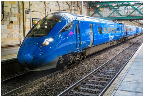 Lumo Train By Mac Ephotozine