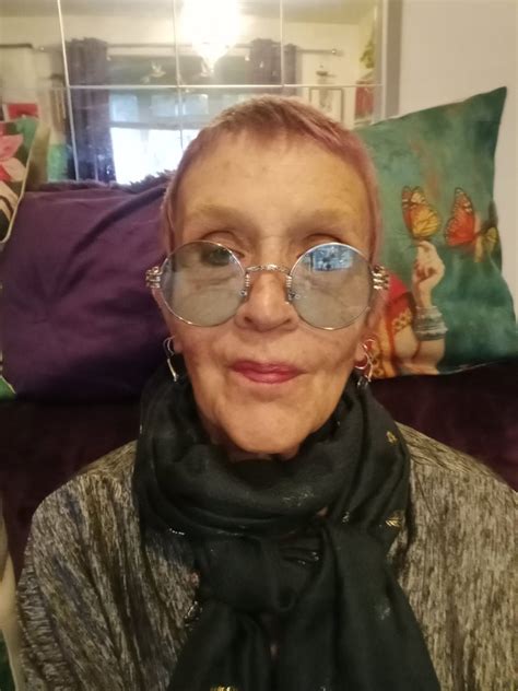 Janet Gardner On Twitter My Usual Facebut Its The Only One I Have😂