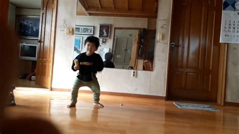 4세 윤종 댄스 Youtube