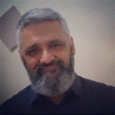 Reinaldo Nascimento Reifigura • Threads Say More