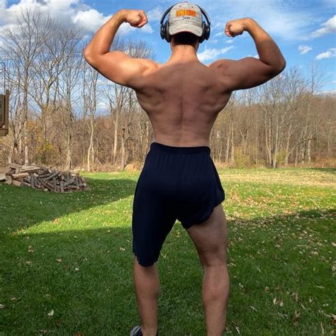 Current Offseason Physique Natural 510” 205lbs R Bodybuilding