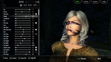 Female Characters Have Highly Visible Neckseam And Low Resolution Face