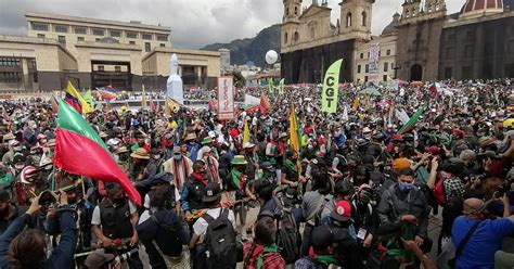 Alcalde Galán Le Confirmó Al Presidente Petro Que Sí Hay Tarima Para El