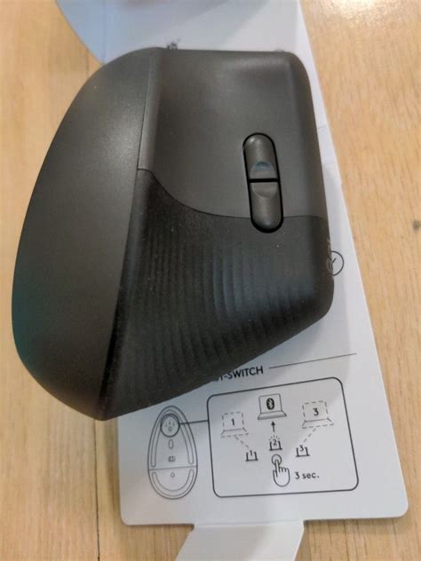 Logitech Lift Mouse Computers And Tech Parts And Accessories Mouse