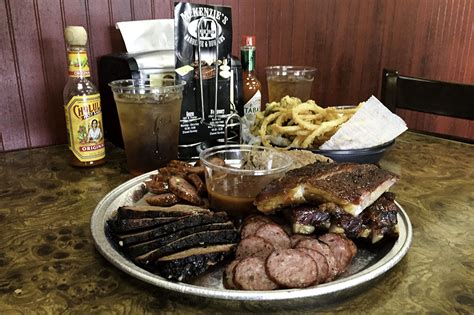 Mckenzies Barbeque Best Restaurants In Conroe