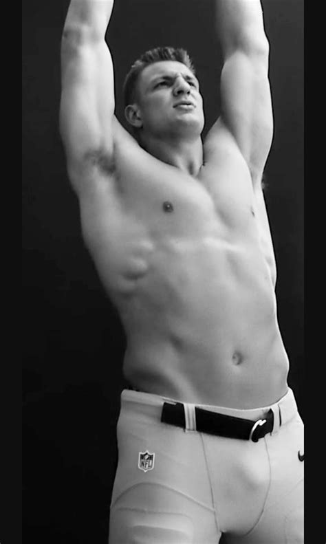 Gronk Bulge Rnflbulges