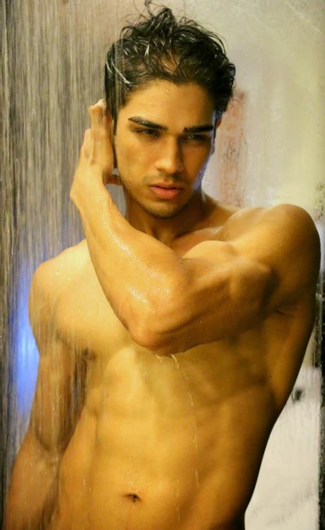 Post Male Female Beauty Tumblr Com Tumbex