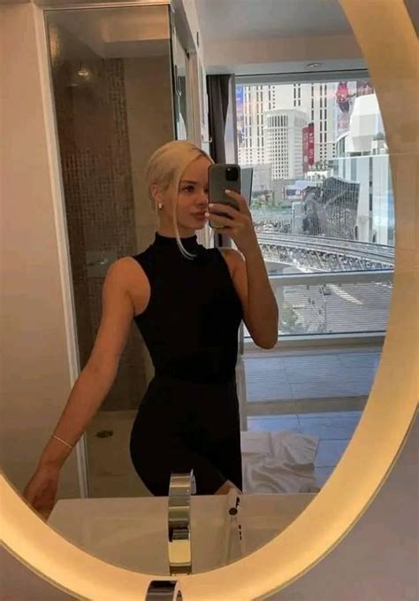 Sapphire Nicole Howell