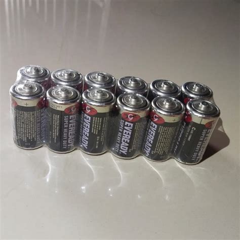 Jual Baterai 1 Pak Isi 12 Buah Eveready Hitam Sedang Tipe C Batre