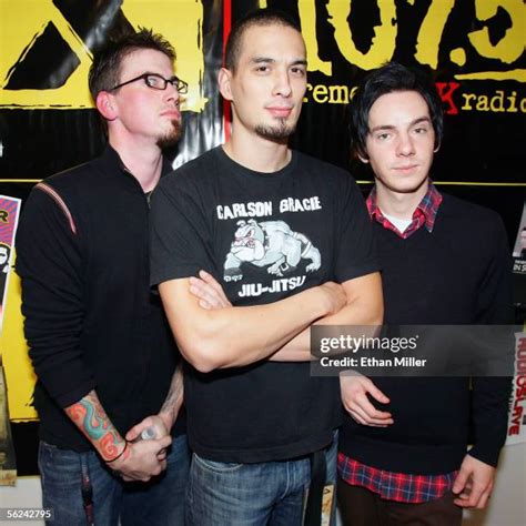 Taproot In Concert Photos And Premium High Res Pictures Getty Images