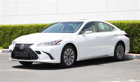 New Lexus Es 300 Hybrid 2022 For Sale In Dubai 542483