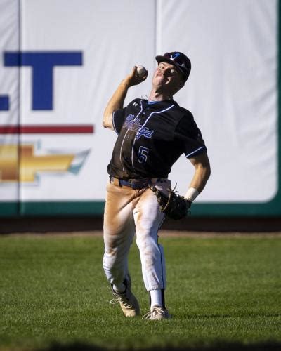 Billings Royals Davis Chakos Commits To Big Bend Cc