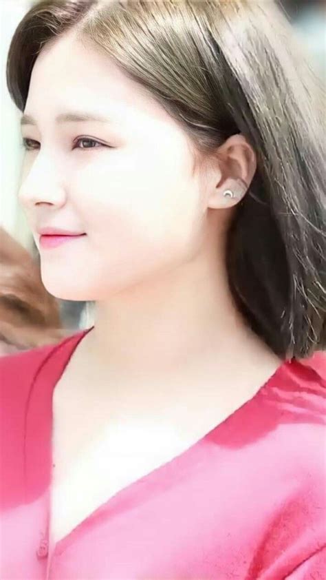 Pin Oleh Shigeki Matsumoto Di Nancy Momoland