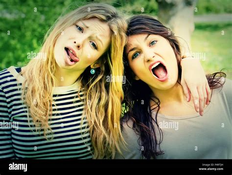 Chicas Locas Telegraph