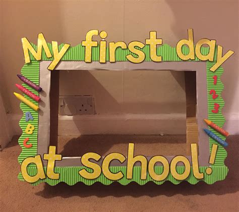 School Frame