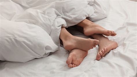 A Comprehensive Guide To Sleeping Together As A Couple Betches
