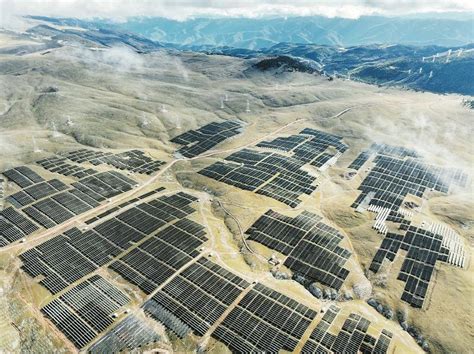 解锁青藏高原太阳能？我国首个超高海拔光伏实证基地投产凤凰网
