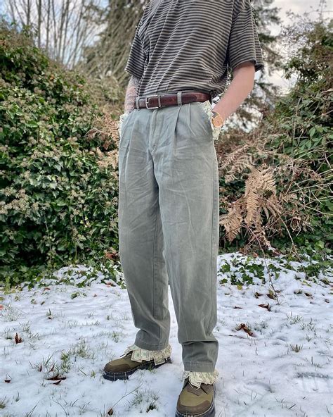 Fastpaper 패스트페이퍼 텅장이어도 내 주머니가 가벼워도 걱정할 필요 없어요 카오틱스 스튜디오의 머니바지만 있으면요 💸👖 카오틱스 스튜디오에서 제작한 머니