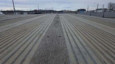 2006 East 48 Flat Deck