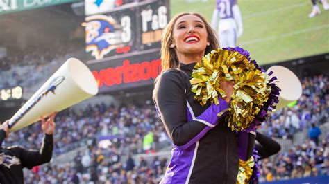 Cheerleader Gallery Ravens Vs Steelers Week 14