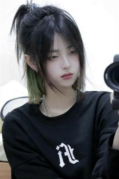 Pin By جواني On ساژ Asian Short Hair Short Hair Styles Hair Cuts