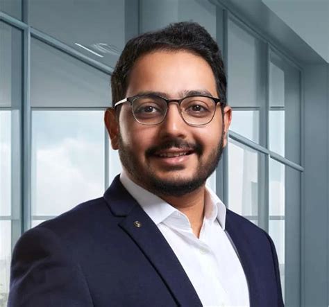 Himay Shah Leadership Listen Lights