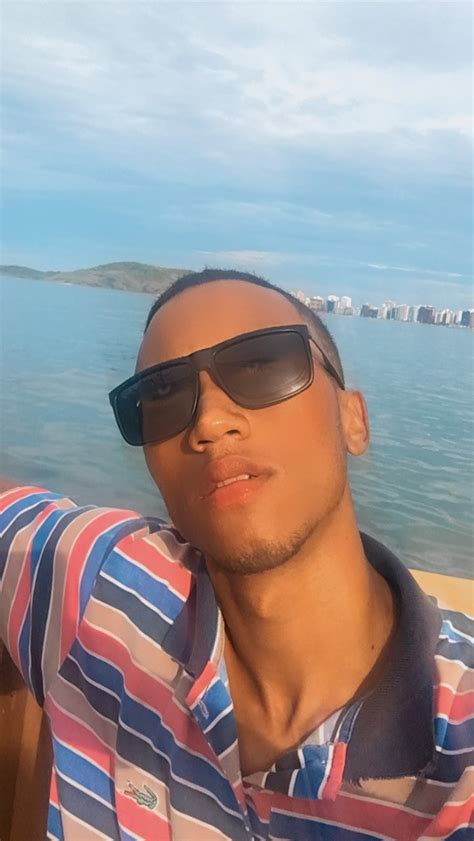 Novinho De 20