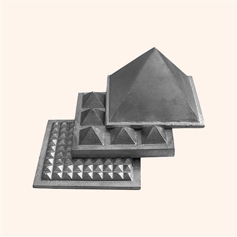 Vastu Vardan 3 Layer Lead Pyramid Vastuvardan