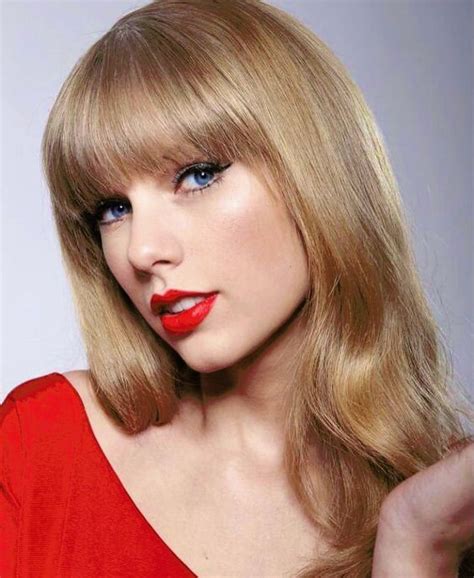 Taylor Swift Scrolller
