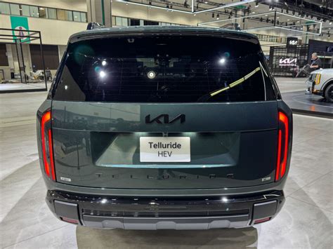 First Look Review 2027 Kia Telluride Hybrid Leaves A Strong Impression