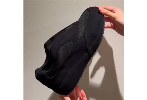 Yzy Bl 01 “bully” Release Datepricewhere To Buy Snkrdunk Magazine