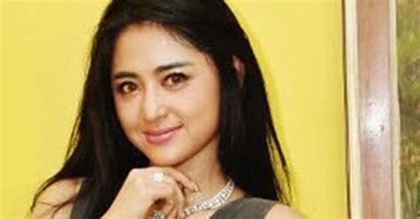 Biografi Dewi Persik Bio And Sejarah Update