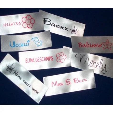 Printing Multicolor Satin Printed Label Packaging Type Roll At ₹ 025