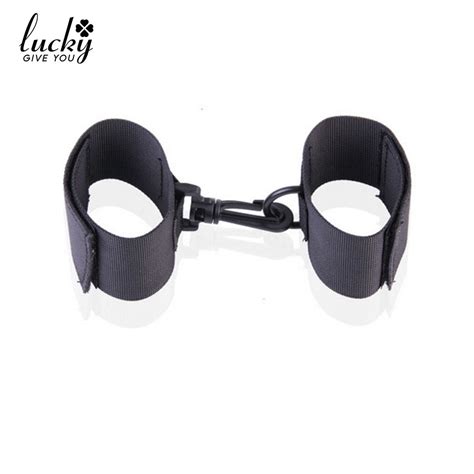 Fashion Handcuffs Wrist Ankle Cuffs Restraint Adult Sex Sm Couple Game