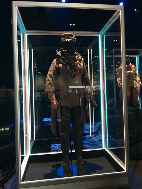 Jyn Erso Costume Display Star Wars Celebration