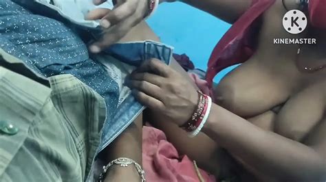 Desi Local Village Tren Bhabhi Outdoor Xxx Video Indian Beautiful