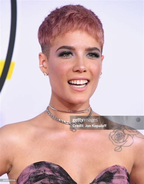Halsey Attends The 2018 American Music Awards At Microsoft Theater On