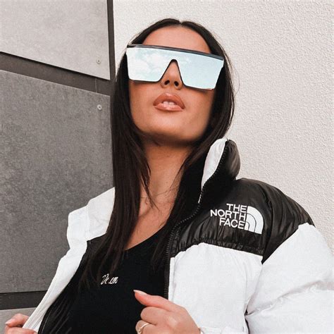 Two Svge Premium Sunglasses And Eyewear Intent Chrome Mirror
