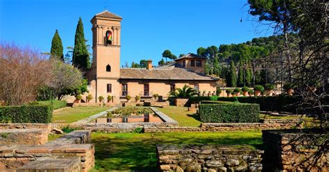 El Impresionante Parador Situado En El Interior De La Alhambra Donde Fueron Enterrados Los Reyes