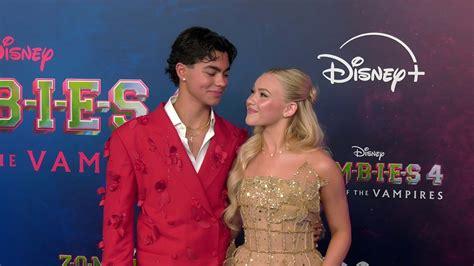 Descargar Fondos De Malachi Barton En Evento De Disney