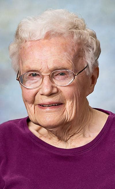 Suzanne Effinger Obituaries Dubuque