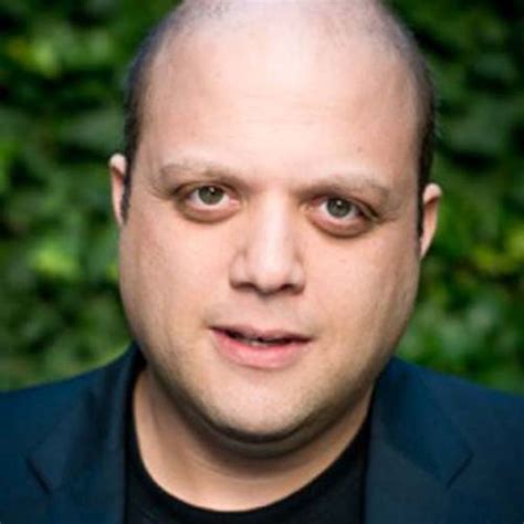 Aaron Levene On The Mic On The Mic Edinburgh Fringe Comedy