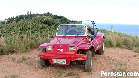 Rothaarige Königin Tarra White Bekommt Im Freien Einen Dicken Schwanz Xhamster