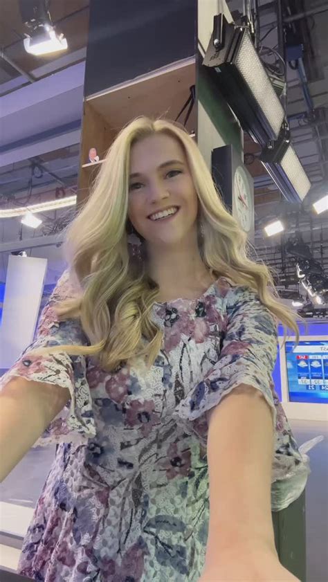 Hanna Erdmann Hanna Erdmann • Instagram Photos And Videos