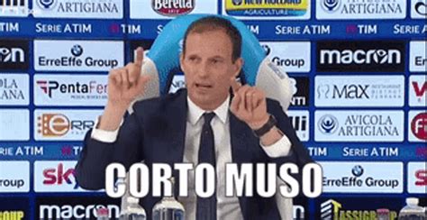 Corto Muso Corto Muso Allegri  Corto Muso Corto Muso Allegri Muso