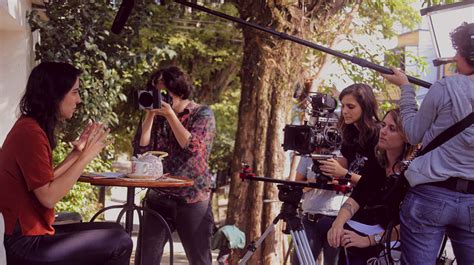 Fazendo Seu Curta Metragem Direção Produção Fotografia Roteiro E Montagem Mis