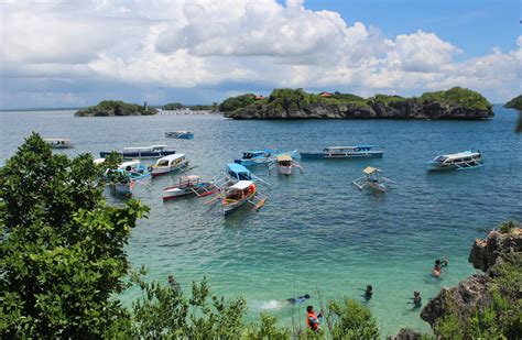 Lexical Crown Hundred Islands National Park