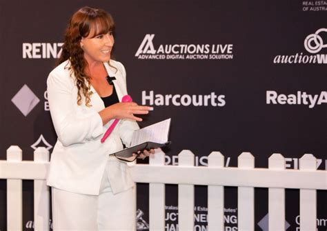 Coast Lures Champion Auctioneer Sandra Masters Back Home To Batemans Bay About Regional