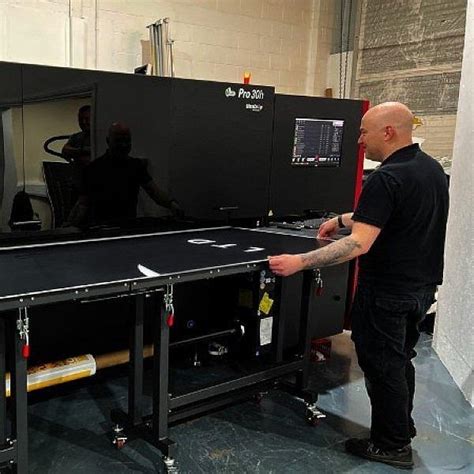 Uk Takes Next Investment Step With An Efi Vutek Pro